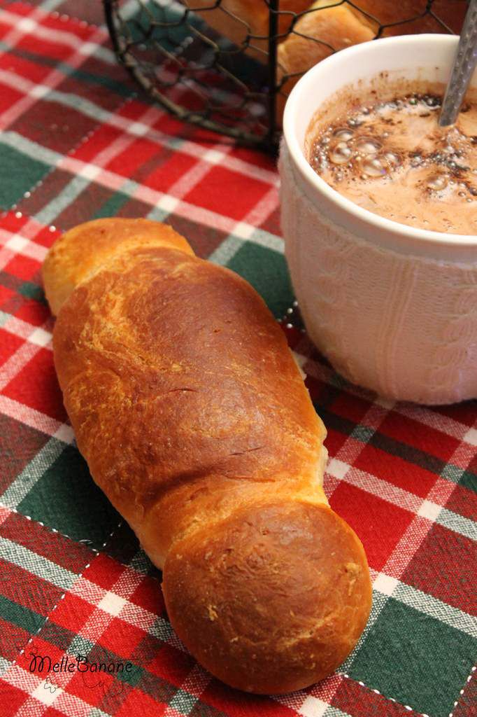 Cougnole (ou cougnou) et cacao chaud - Ecole Saint-Christophe
